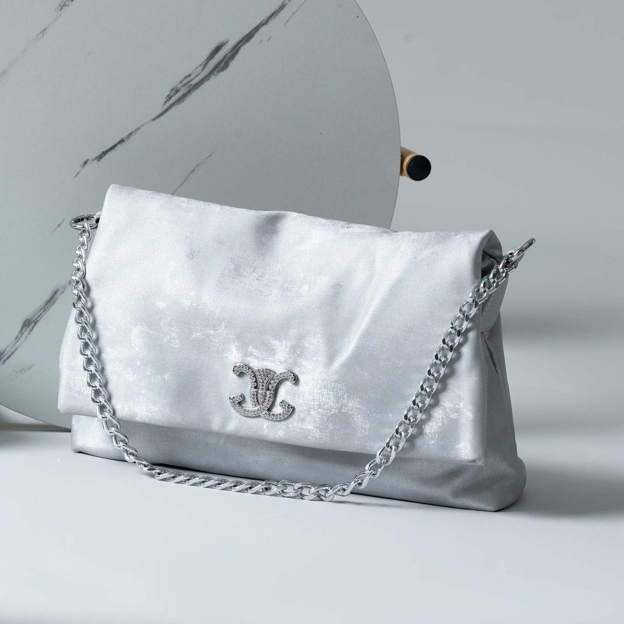 KANDY Metallic Dual Chain Bag | Kandy Selection
